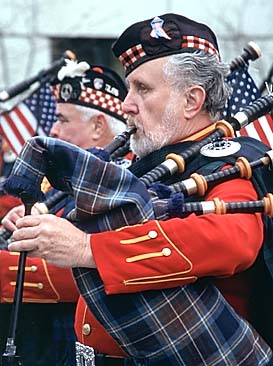 Robert McMahan Photography - People Portfolio: Patriotic Piper